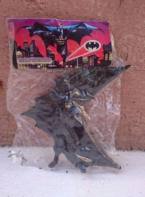 RARE MEXICAN BOOTLEG Batman With Wings Hard Plastic Figure In Op Made ...