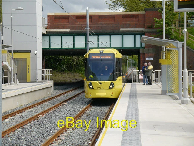 PHOTO 6X4 TRAM Arriving at Withington Metrolink Bombardier M5000 tram ...