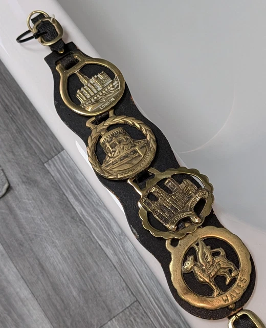 LAND MARKS OLD Gold Lustre Antique Solid Horse Brass Vintage Leather ...