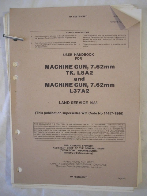 BRITISH ARMY 7.62MM L8A2 Machine Gun Weapon Training Manual History ...