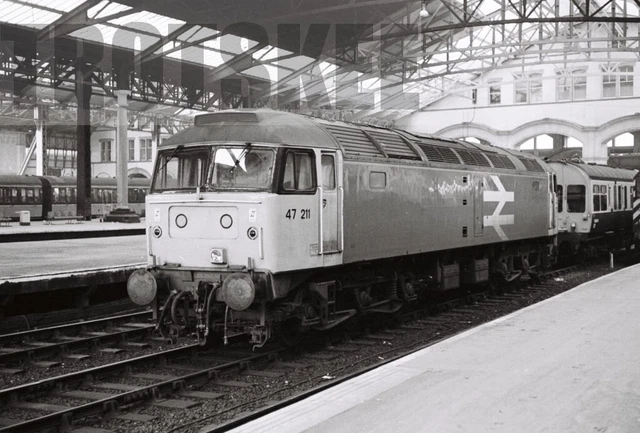 35MM NEGATIVE BR British Railways Diesel Loco Class 47 47211 c1980s £4. ...