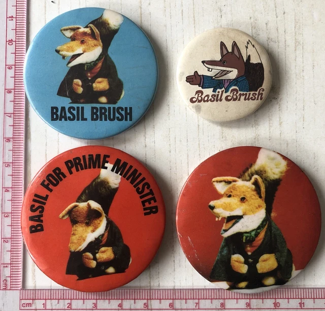 4X VTG OG 1970s Basil brush Pin Badges Children’s Tv BBC £9.00 ...