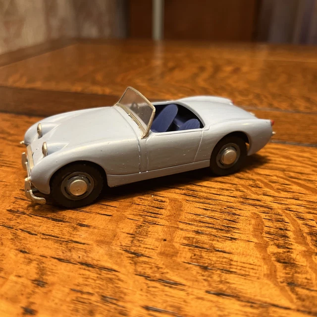 VINTAGE AIRFIX 1:32 Model Kit Austin Healey Frogeye Sprite Mk1 Old ...