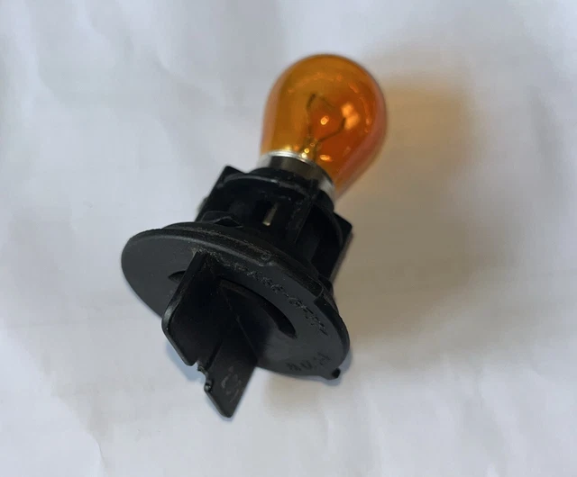 INDICATOR BULB PA66-GF30 PY21W Holder Renault Clio Mk3,Peugeot207 £13. ...