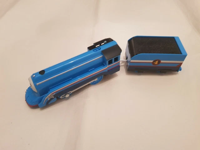 THOMAS TANK & Friends Trackmaster MOTORIZED SHOOTING STAR GORDON 2 ...