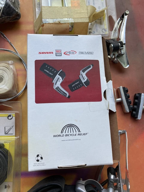 LOT DE PIÉCES détachées diverses pour vélo EUR 25,00 - PicClick FR