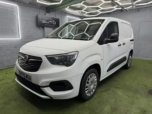 2020 VAUXHALL COMBO 2300 1.5 Turbo D 100ps H1 Sportive Van PANEL VAN ...