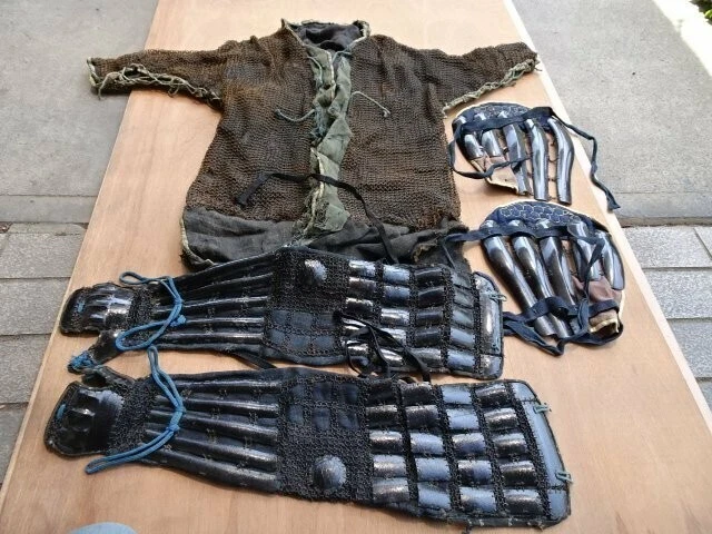 CHAIN ARMOR JAPANESE Samurai Tatami Yoroi Kusarikatabira suneate kote ...