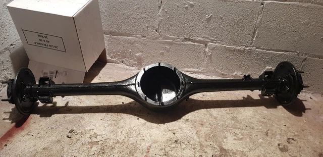 AUSTIN A40 FARINA Mk1 Rear Axle Casing Complete(Bk Plates Hubs Mounts ...