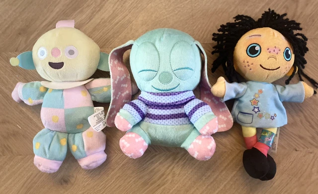 CBEEBIES MOON & Me Plushie Soft Toy Bundle Sleepy Dibalo Collywobble ...