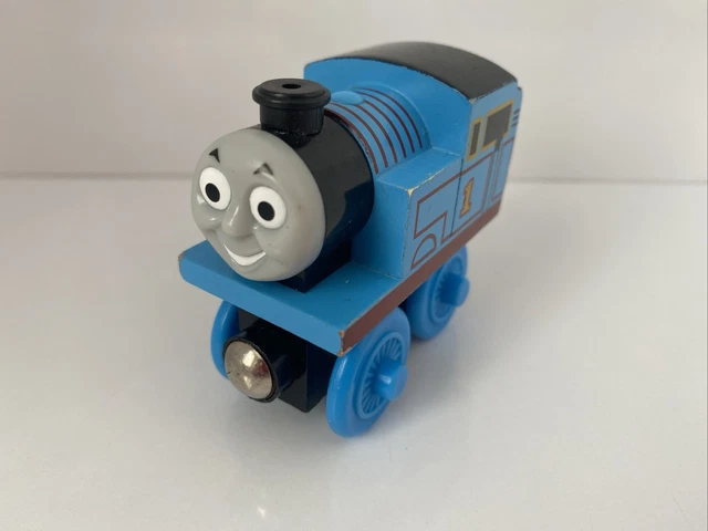 THOMAS THE TANK Engine & Friends Trains Early Engineers Wooden Thomas ...