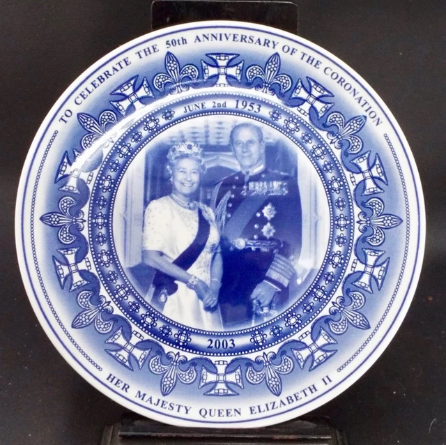 WEDGWOOD QUEEN ELIZABETH II 50th Anniversary Coronation 2003 Daily Mail ...