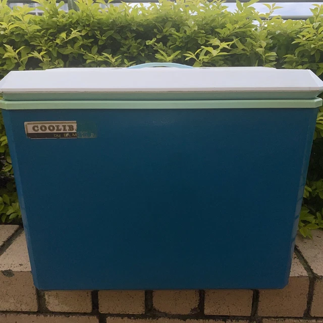 VINTAGE OLD SCHOOL Aqua Blue 1970’s Coolibah Esky by Elmaco 15” X 18” X ...