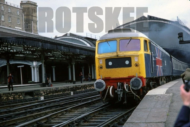 35MM SLIDE BR British Railways Diesel Loco Class 47 47164 York 1977 ...