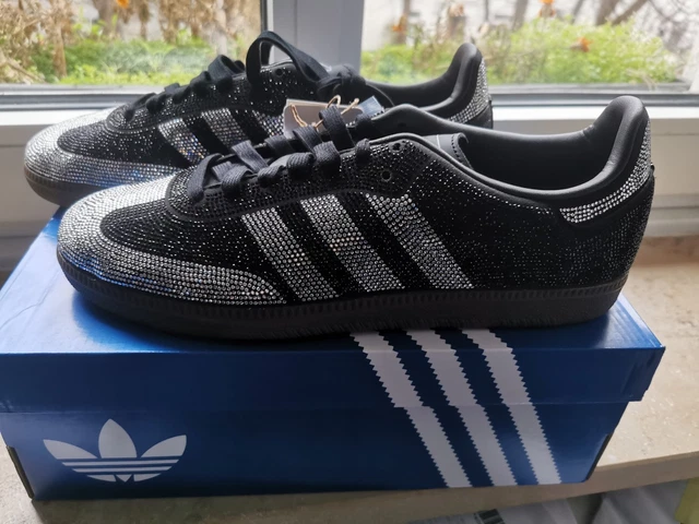 Stilvolle Glitzer Sneaker Schwarz Bild