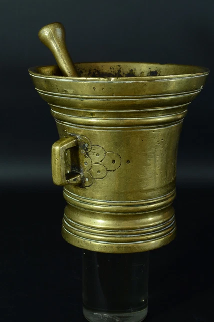 BEAU MORTIER GOTHIQUE Pastille Viollet le duc HAUTE EPOQUE BRONZE ...