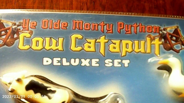 MONTY PYTHON AND the Holy Grail. Cow Catapult Deluxe Set. Toy Vault ...