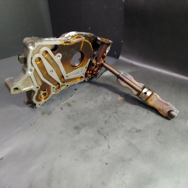HYUNDAI ENGINE BLOCK Front Plate Assembly w/ Counter-Balance Shaft and ...