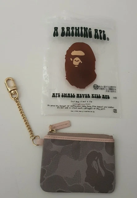 A BATHING APE BAPE coin / money wallet with golden chain Very rare ...