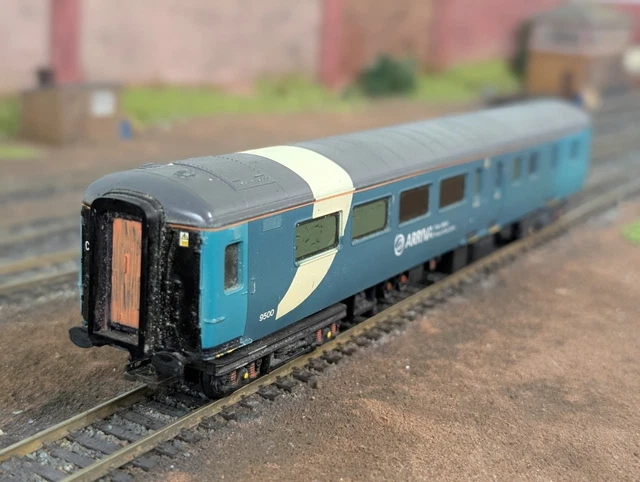 AIRFIX ARRIVA TRAINS Mk3 First Class Kitchen Buffet Car – Some Repaint ...