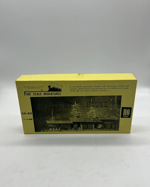 FINE SCALE MINIATURES Freight House Building Ho gauge Structure KIT #45 ...