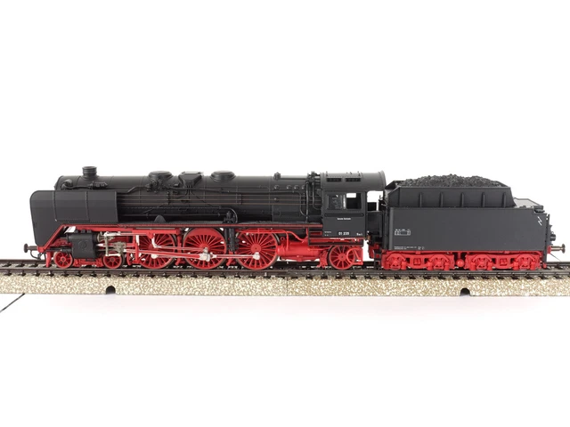 ROCO 43243, H0, Dampflok BR 01, Deutsche Reichsbahn, OVP EUR 100,00 - PicClick DE