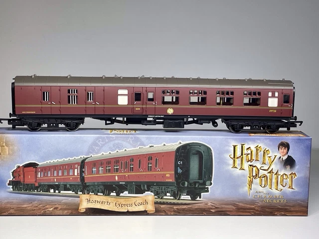 HORNBY R4176A HARRY Potter Hogwarts Express Brake Coach 99723 Maroon ...