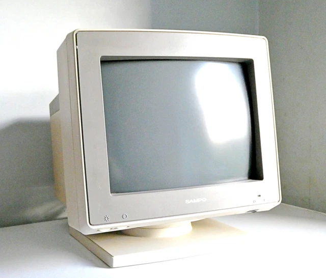 SAMPO 14” COLOUR CRT MONITOR Model No. KDM-1484D (1990) + ORIGINAL BOX ...