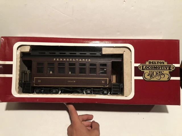 DELTON LOCOMOTIVE WORKS Pennsylvania Passenger Car Brown #3210 Train ...