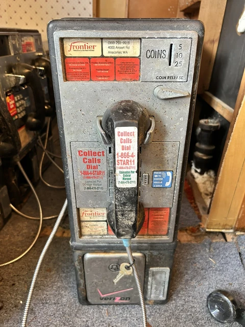 VINTAGE PHONE BOOTH Payphone Push Button Telephone GTE Frontier Verizon ...
