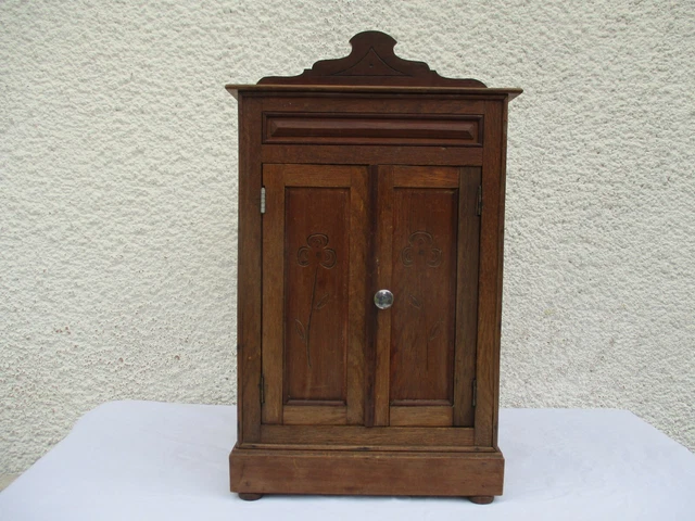 ANCIENNE ARMOIRE DE Poupée en chêne Art-Déco Années 1930/40 EUR 35,00 - PicClick DE