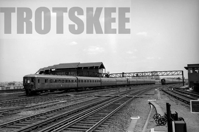 LARGER NEGATIVE BR British Rail Electric EMU Class 4SUB 4326 1959 £19. ...