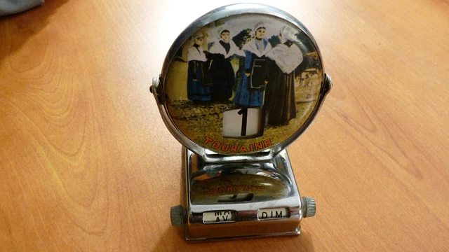 CALENDRIER MÉTAL PERPÉTUEL bureau rotatif VINTAGE années 60 - TOURAINE ...