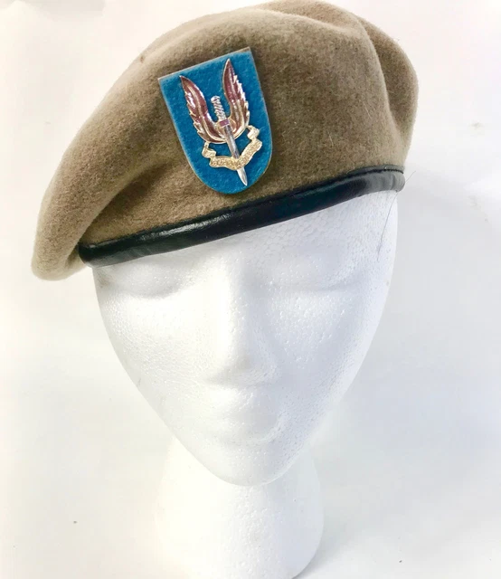 RHODESIAN SPECIAL AIR Service SAS Beret Badge and Beret ORGINAL Blue ...