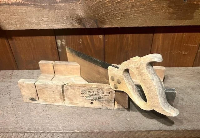 VINTAGE DURALL ROCK Maple Miter Box With Saw 35.00 PicClick