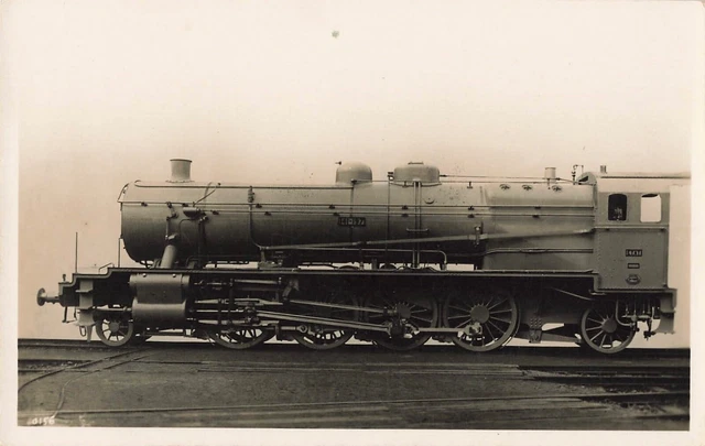 VINTAGE STEAM LOCOMOTIVE Postcard - #141-197 French Railway (R5) £7.99 ...