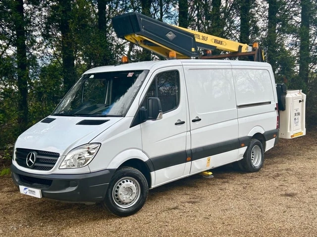 2012 MERCEDES SPRINTER 513CDI Cherry Picker Access Lift Versalift ...