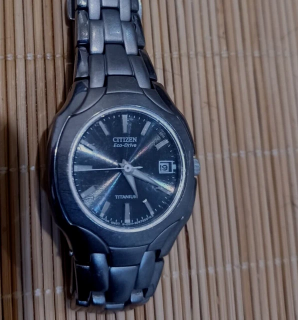 CITIZEN ECO DRIVE Titanium solar powered ladies watch with date window ...