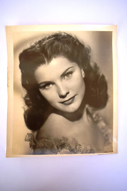 VINTAGE DEBRA PAGET American Film Actress Black And White Photograph ...