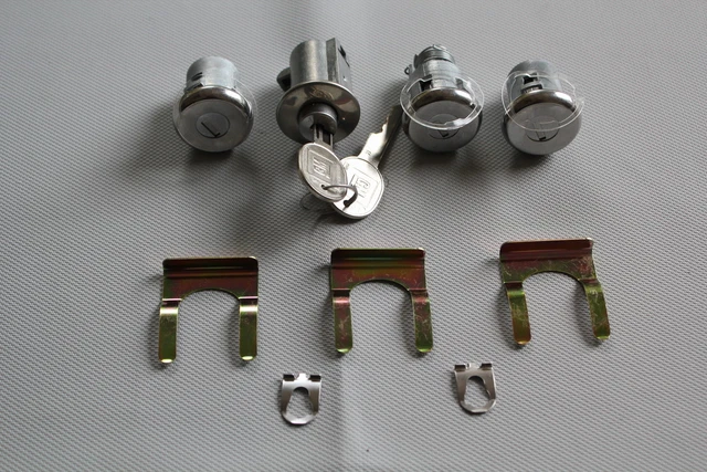 64-65 GTO GLOVE Trunk Door Locks Round Keys Lemans Tempest Pontiac A ...