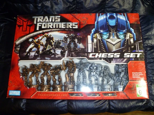 PARKER BROTHERS TRANSFORMERS 32 Pc Chess Set DreamWorks Hasbro 2007 £15 ...