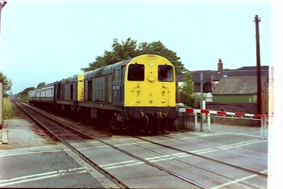 35MM RAILWAY COLOUR Negative Class 20 052 and 20 004 at Alsager £1.95 ...