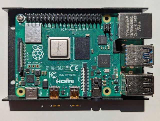 RASPBERRY PI 4 Model B (ARM Cortex A72, 1,50 GHz, 4GB RAM) + Netzeil u ...