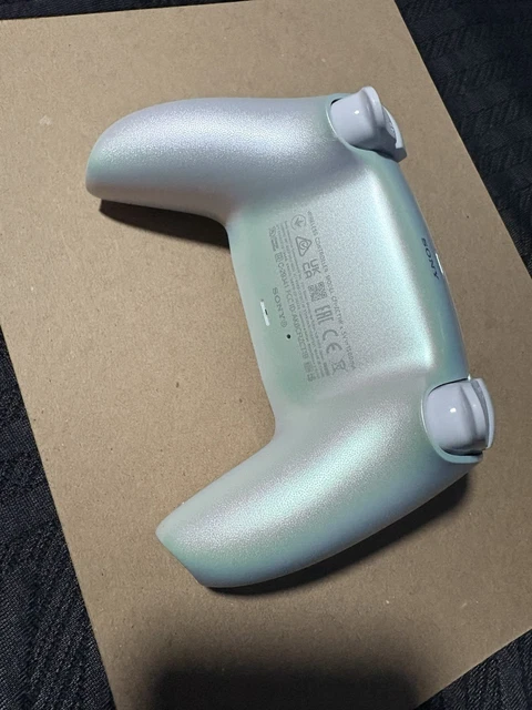 PLAYSTATION DUALSENSE™ WIRELESS Controller – Chroma Pearl $50.00 - PicClick