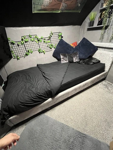 SINGLE LIGHT UP LED Bed Frame Without Mattress Only 4 Slats Missing £99 ...