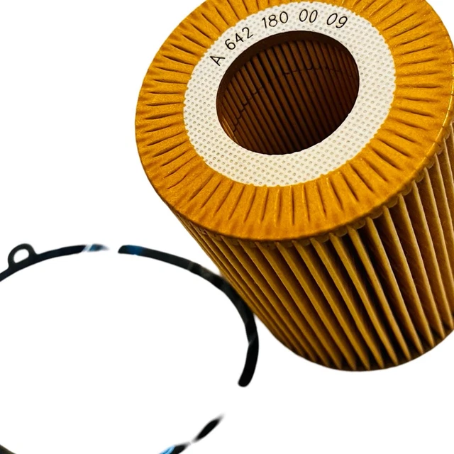 MERCEDES-BENZ OM642 OIL Filter W221 S-Class W212 E-Class CLS ...
