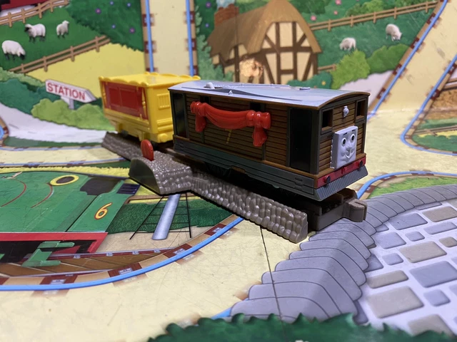 THOMAS THE TANK engine trackmaster trains Toby And The Circus Car £15. ...