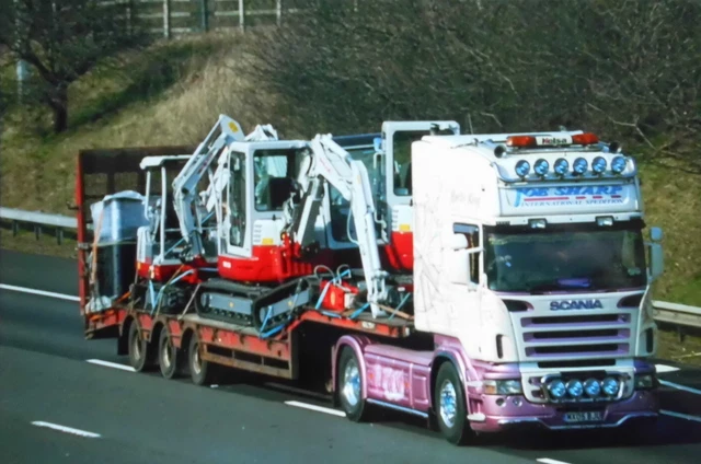 COL PHOTOS: JOE Sharp International Scania Artic Low Loader Trailer ...