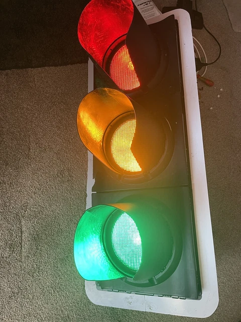 SIEMENS LED TRAFFIC lights With Professional Traffic Light Sequencer £ ...