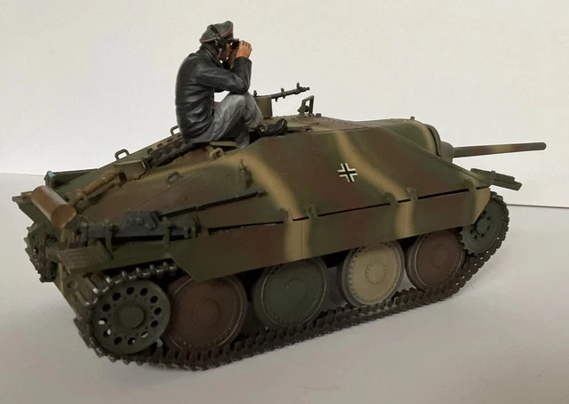 THOMAS GUNN - HETZER GERMAN TANK WW2, 1/30 Scale, ACCPACK080B, WITH ...